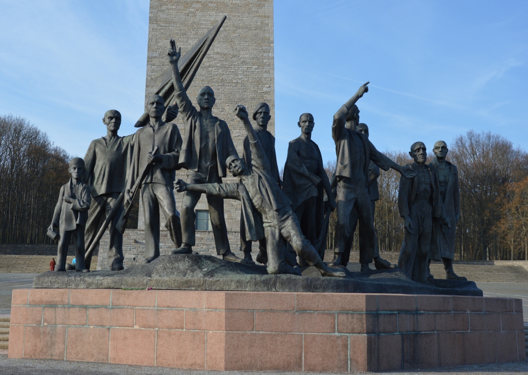 „Buchenwalddenkmal“, Fritz Cremer, 1958 – Das Sein bestimmt das ...